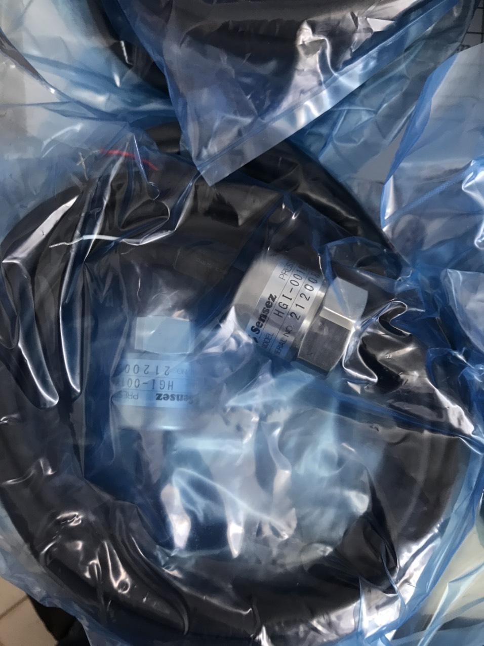 SENSEZ Pressure sensor HTI-500KP range 0 to 500kPa